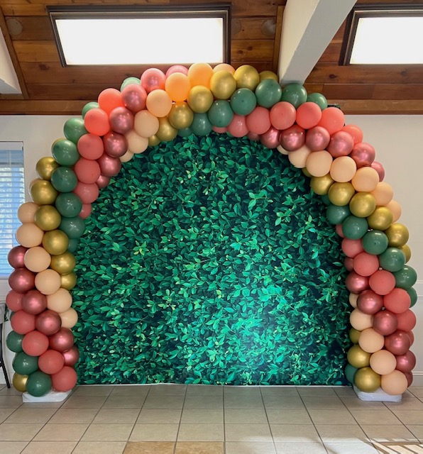 Balloon Arches and Walls - Simply Chic Mom